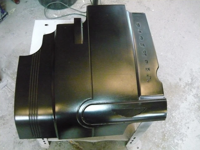 FORD FALCON AU Xr8 Fibreglass Reproduction Engine Cover $180.00 ...