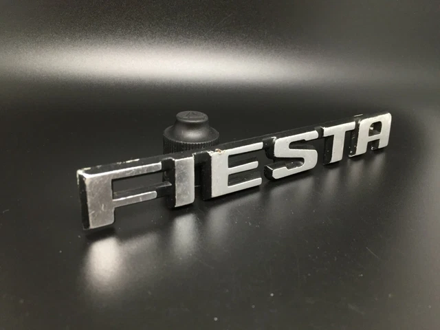 FORD FIESTA LOGO Emblem Frieze Coat Of Arms Written Plate Badge Plate ...