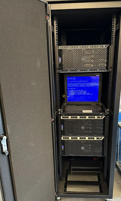 DATA CENTER SETUP 3 x Dell POWEREDGE T430 servers 40 cpu cores 192GB Ram 50.4tb £2,499.99 ...