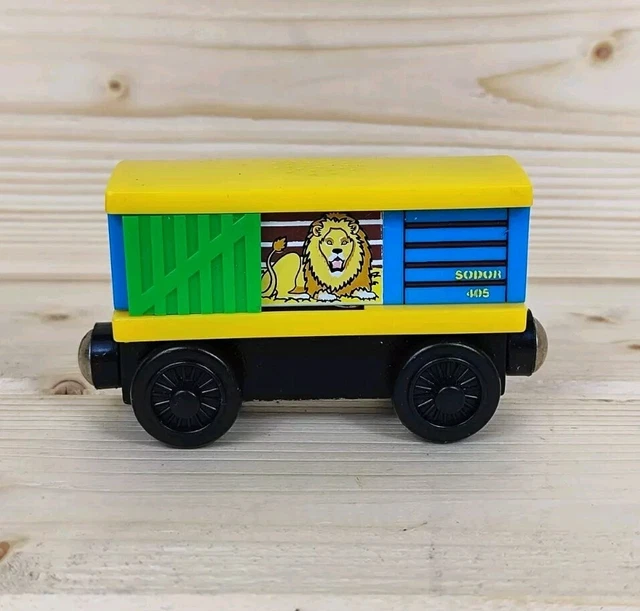 THOMAS WOODEN RAILWAY Train Lion Car Learning Curve (Working Sound) Rare £14.99 - PicClick UK