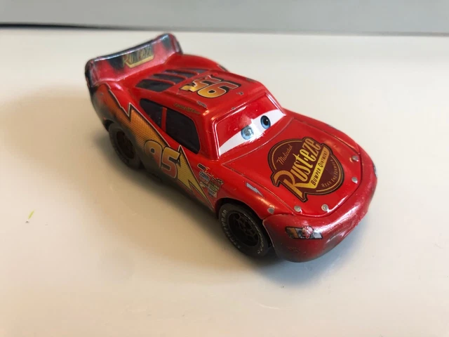 DISNEY PIXAR CARS BURNT Lightning McQueen MATTEL 1:55 DIECAST TOKYO ...