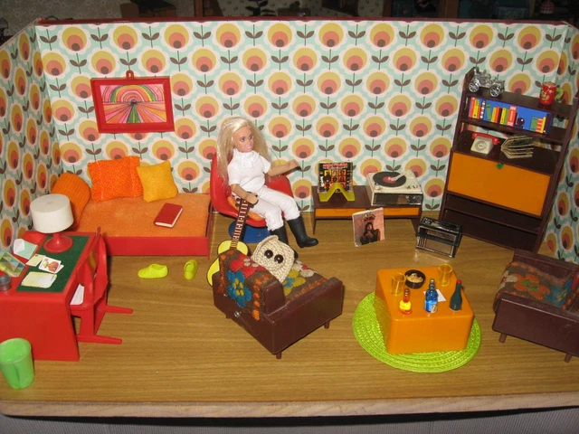 MODELLA FURNITURE 1970S youth room for dolls house, dolls furniture £68 ...
