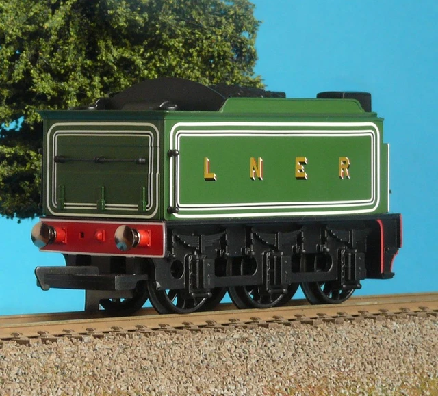 HORNBY B12/3 B12 TENDER LNER GREEN NO SOUND from EAST COAST PULLMAN SET ...