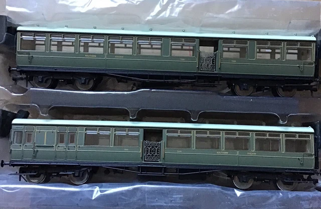 LSWR GATE STOCK Twin Pack OO Gauge Olive Green Set 374 Kernow Rail ...