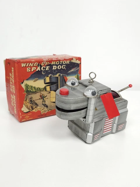 VINTAGE YOSHIYA KO Space Dog Tin Robot Dog Japan Clockwork Toy Boxed ...