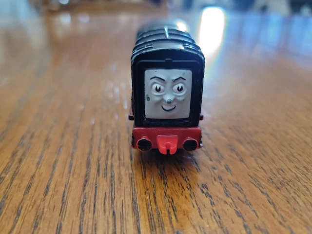 THOMAS THE TRAIN Ertl Diesel Diecast Tank Engine Vintage 1990 Friends ...