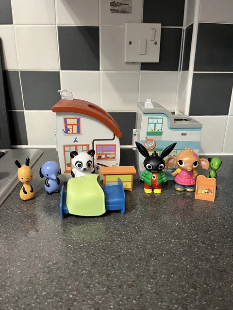 CBEEBIES BING MINI House And Supermarket With Bing Figures Bundle Toy ...