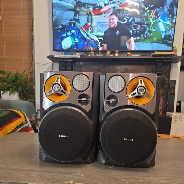 PAIR OF PHILIPS 3 WAY MAX BASS SPEAKER SYSTEM - FWB C399/01 6ohms £32. ...