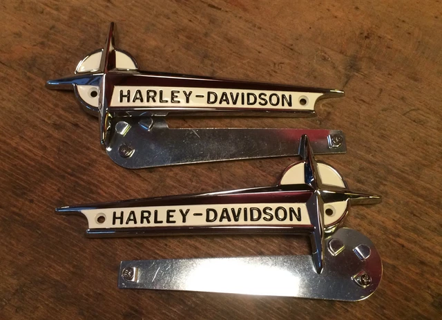 61776-61T STERNEMBLEME MIT Haltesatz Komplett Tankembleme Tankschilder ...