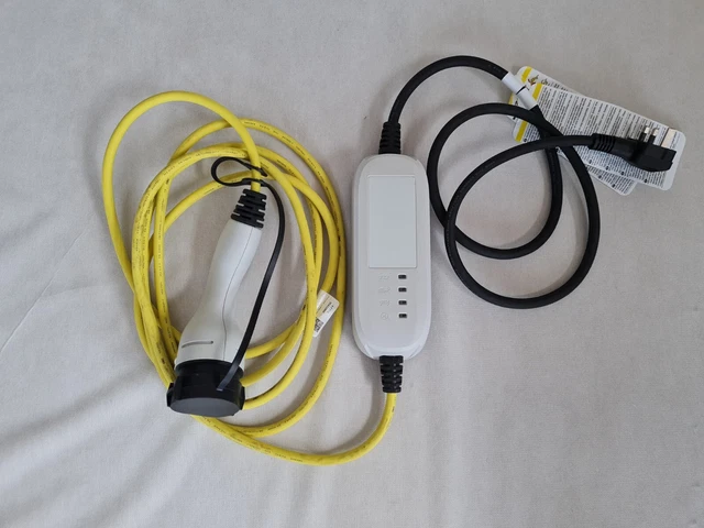GENUINE APTIV VW Audi EV Charger Hybrid electric charging cable UK Plug ...