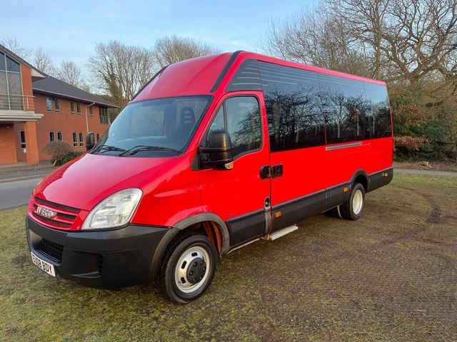 IVECO DAILY 2008 08 Reg Mini Bus A/C One Company Owner £9,999.00 ...