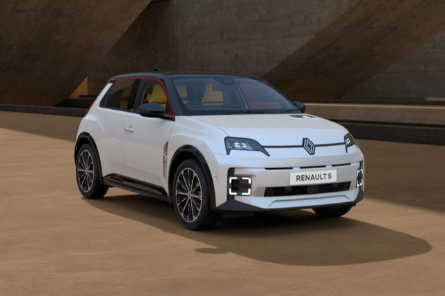 2025 RENAULT 5 90kW Iconic Five Urban Range 40kWh 5dr Auto Hatchback ...