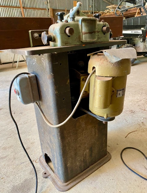 SPINDLE-MOULDER/WOOD SHAPER, SINGLE-PHASE. Works perfectly. $100.00 ...