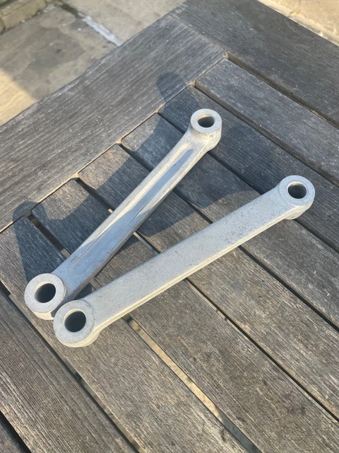 1988 SUZUKI GSXR 750 J Slingshot Rear Suspension Drop Link Arms Dog ...