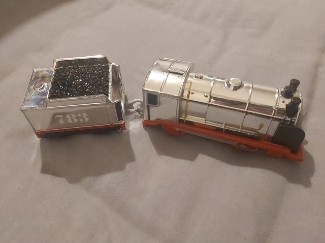 TRACKMASTER THOMAS & Friends Tank Engine Mattel Merlin with Tender 2013 ...