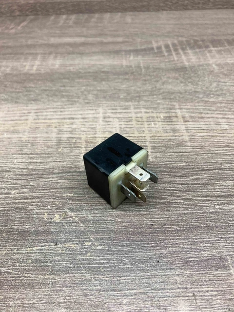 56006707 68832C CHRYSLER Voyager Relais Contrôle Module Unité 2156 ...