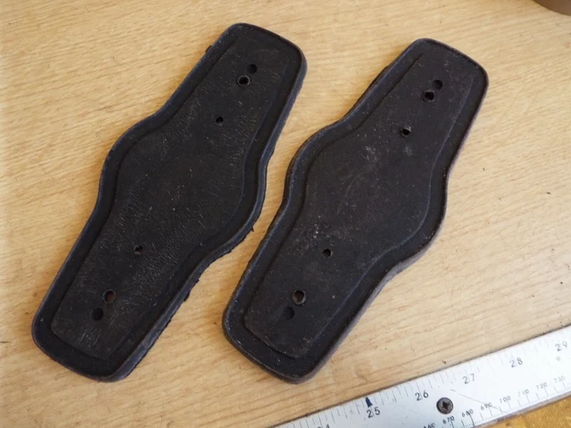 AUSTIN MORRIS COMMERCIAL FG Leyland indicator lamp rubber base Lucas £ ...