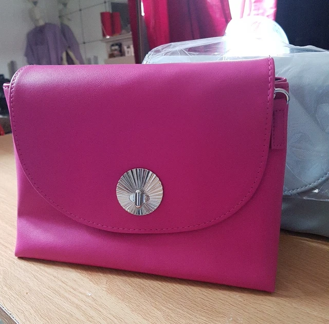 PRIMARK LADIES FUCHSIA Pink Structured CrossBody Bag. BNWT. Mix Chain ...