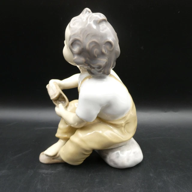 B & G Bing And Grondahl 2275 Help Me Mom Mum Figure Figurine Perfect ...