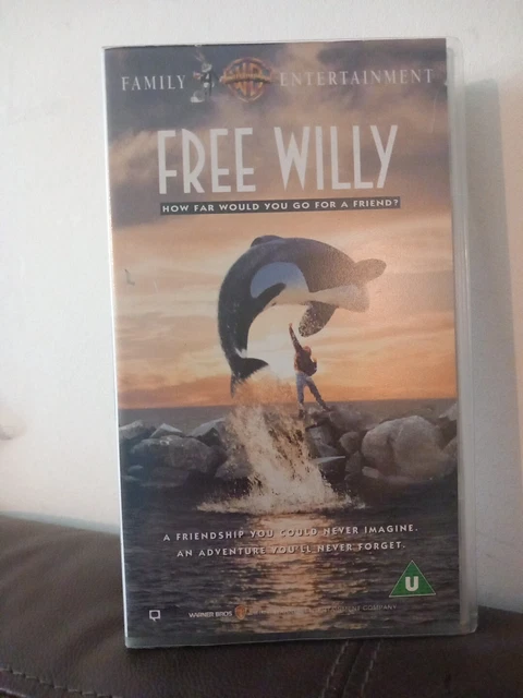 FREE WILLY (VHS Video Tape) 1993 Jason James Richter, Lori Petty Family ...