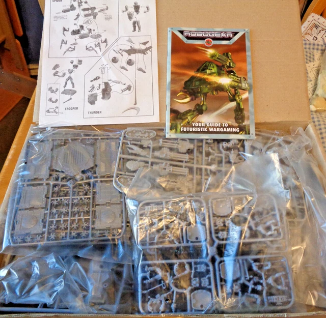 AIRFIX ROBOGEAR STARTER Set. Box Full Of Vehicles, Troops And Terrain ...