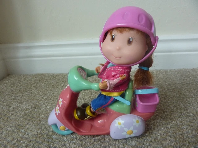 EARLY LEARNING CENTRE (ELC) Rosie's World - Holly With Scooter, Helmet ...