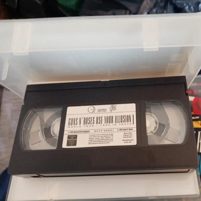 GUNS 'N' ROSES - Use Your Illusion World Tour 1992 - In Tokyo - Vol. 1 ...