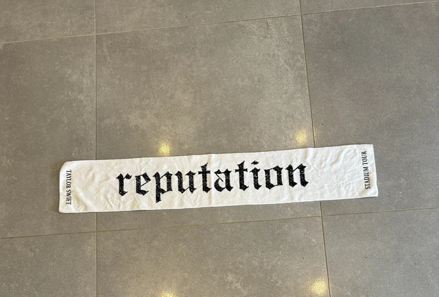 TAYLOR SWIFT OFFICIAL Reputation Stadium Tour Towel Banner Muffler ...