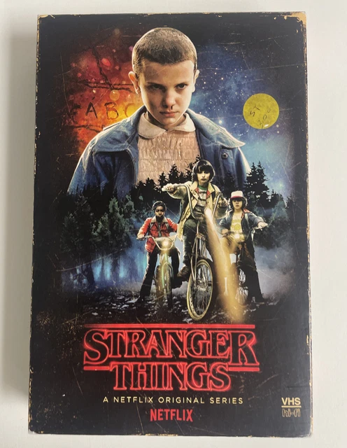 STRANGER THINGS SAISON 1 DVD Blu-Ray Édition Collectors (Style Boîte ...