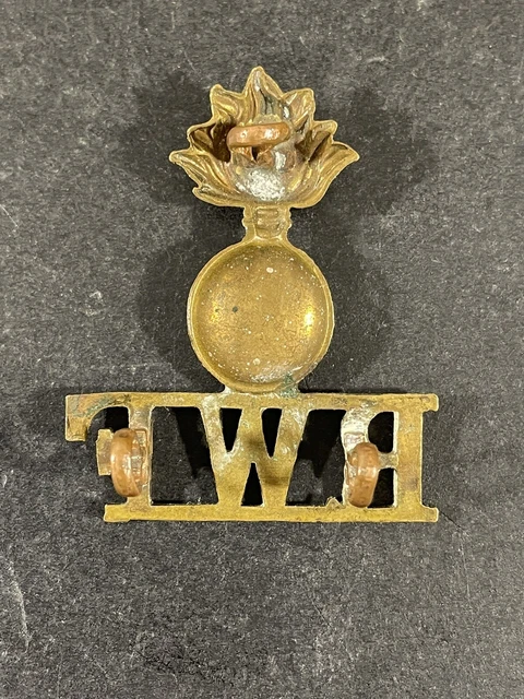 WW1 BRITISH ARMY Royal Welsh Fusiliers Uniform Shoulder Title Badge RWF ...