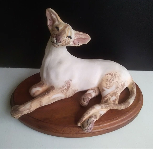 LEO LEE SCULPTURE Cream Point Siamese Cat by Sandra Lee Soper Limited ...