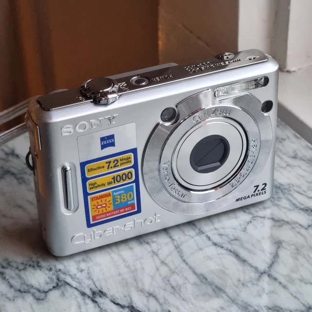 SONY CYBER SHOT DSC W35 Digital Camera Silver 7.2MP Tested in box £162. ...