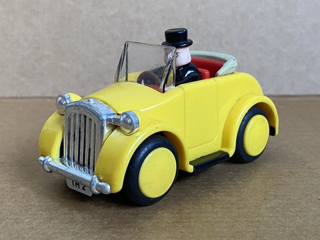 GOLDEN BEAR, THOMAS The Tank Engine, Fat Controller Car, 2001, Yellow ...