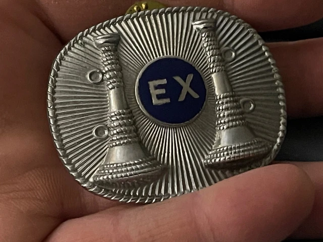 VINTAGE RARE Fire Dept Badge Obsolete Ex Fire Captain W/ 2 Horns £47.33 ...