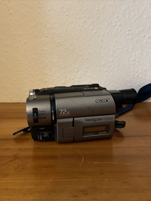 SONY CCD-TRV36E ANALOGUE CAMCORDER (Hi8 8mm Video 8 Playback SP/LP ) £ ...