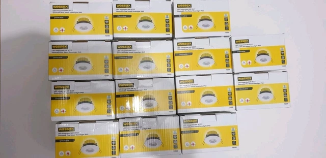 WESSEX LED INTEGRATED Dimmable Fire Rated Downlight IP65 6W 630lm 3CCT ...