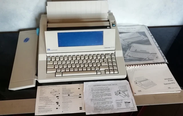 TRIUMPH ADLER TA Gabriele PFS typewriter portable word processor 1091 ...
