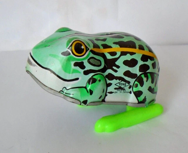 VINTAGE TINPLATE CLOCKWORK Jumping Frog Toy by Yone Japan - Working £9. ...