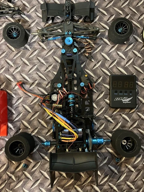 3RACING F1 F109 RC Car with Electronics Ready-to-Run Racing Model £151. ...