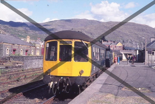 RAILWAY LOCOMOTIVE 35MM Slide Class 103 Park Royal Dmu At Blaenau ...