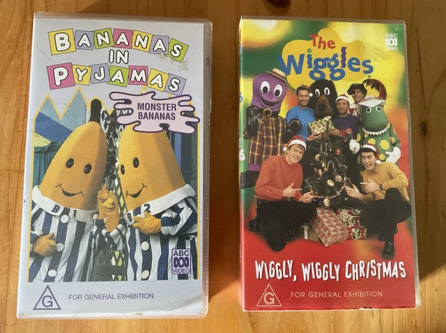 2X VHS TAPES Bananas In Pyjamas MONSTER BANANAS + Wiggles CHRISTMAS ...