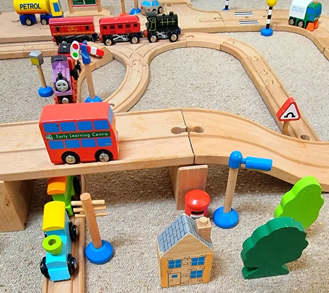 EARLY LEARNING CENTRE Wooden Train & Road Track - Accessories, Vehicles ...