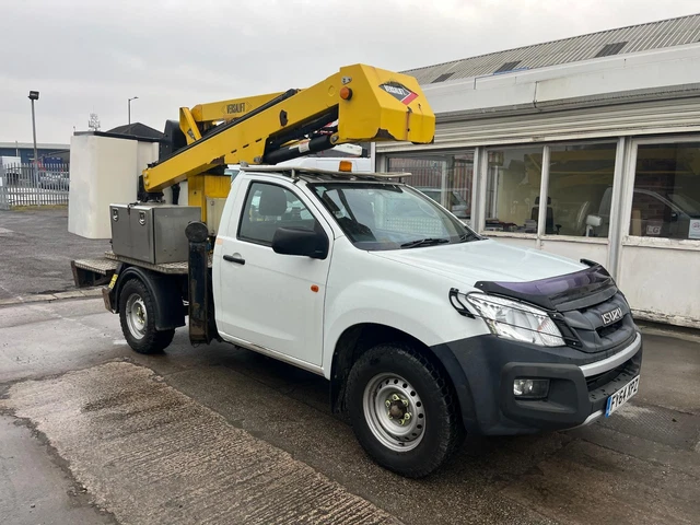 ISUZU D-MAX 4X4 VERSALIFT LAT 38-H CHERRY PICKER @ £15950.00 +.VAT £ ...