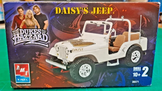 AMT ERTL 1:25 The Dukes of Hazzard Daisy's Jeep CJ Kit #38371 NEW FREE ...