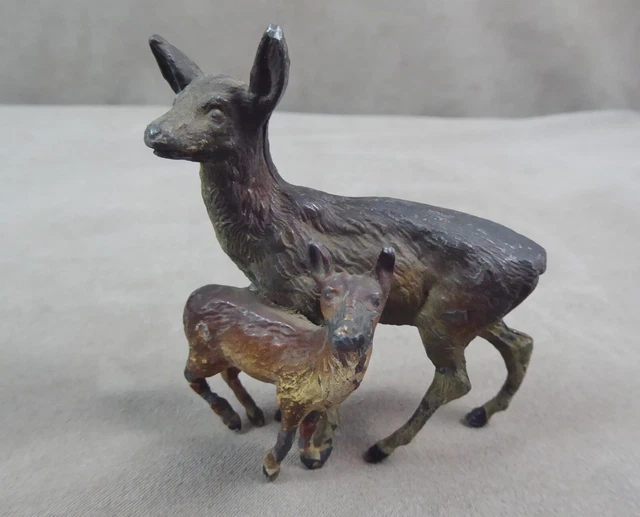 LA BICHE ET LE FAON en plomb peint de Nuremberg. Ancien. EUR 68,00 ...