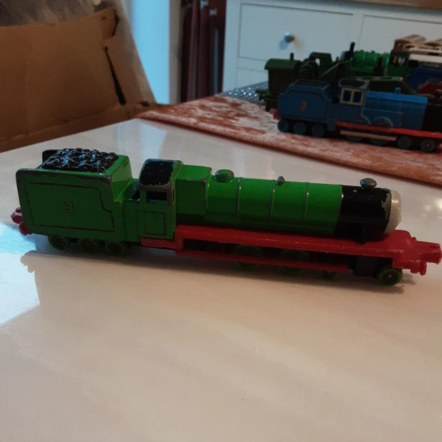 ERTL HENRY THOMAS The Tank Engine Diecast Model Train 1987 No 3 £3.50 ...