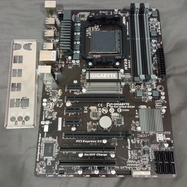 SAME DAY DISPATCH Gigabyte GA-970A-DS3P AM3+ (supports FX-8350) read description £44.95 ...