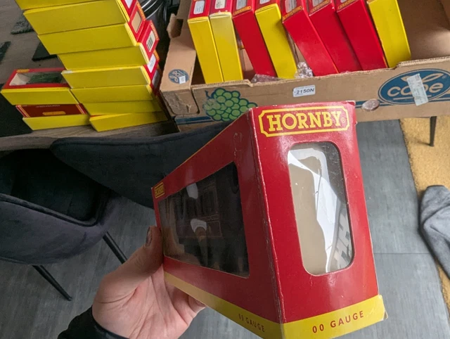 HORNBY R.468 LMS 4 Wheel Coach Maroon £7.59 - PicClick UK