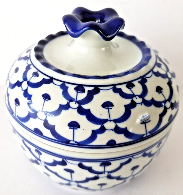 BONBONIÈRE, BOITE À thé lotus, en porcelaine de Chine, peint main ...