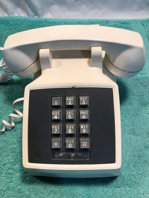 TELEPHONE BELL SYSTEM Western Electric Push Button Desktop Landline ...